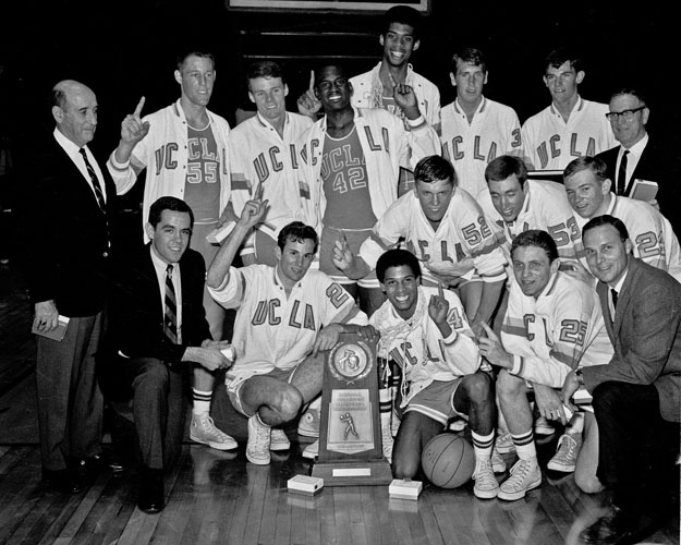 Kareem Abdul-Jabbar, triple MOP du Final Four NCAA